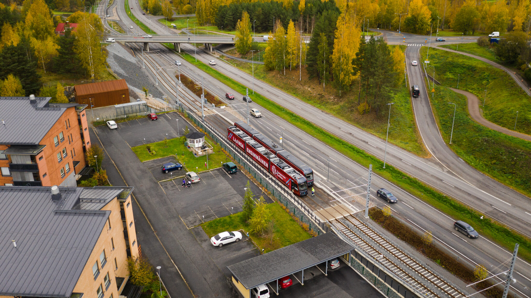 Kolmas ratikka Tampereelle viikonloppuna - vuoden lopussa koeajossa jo ...
