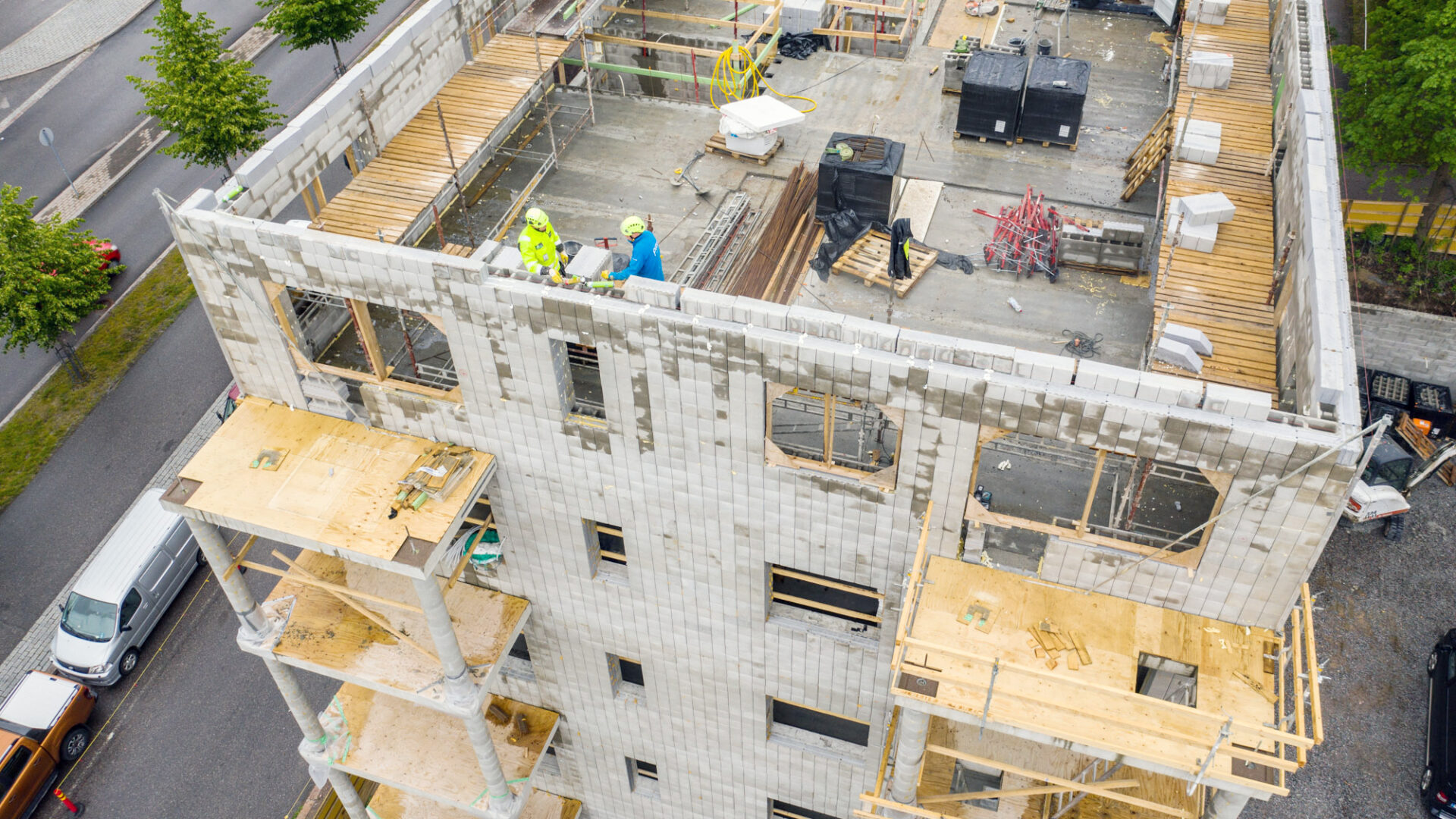 Lammin Betonin liikevaihto putosi kolmanneksella - tulos silti ...